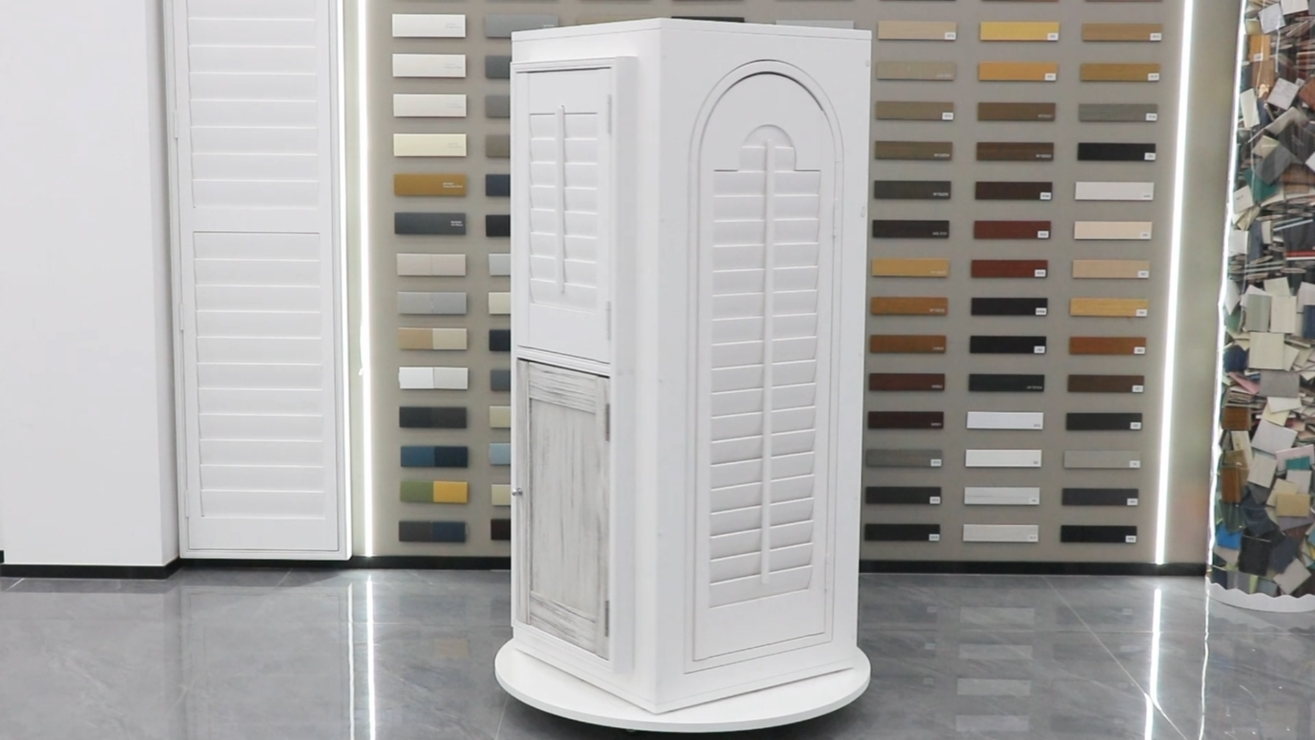 Shutter rotating display: Exquisite design, flexible display, help you ...