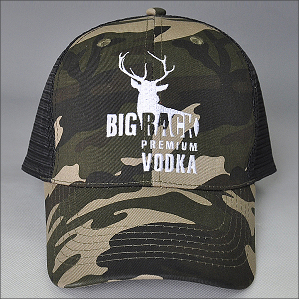 custom 6 panel camo mesh trucker hat